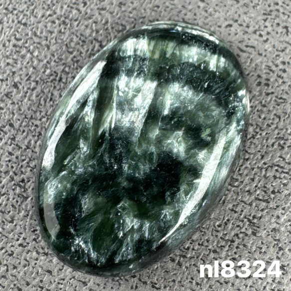 高品質 セラフィナイト 26ミリ ルース nl8324 天然石 pinky 通販｜Creema(クリーマ)