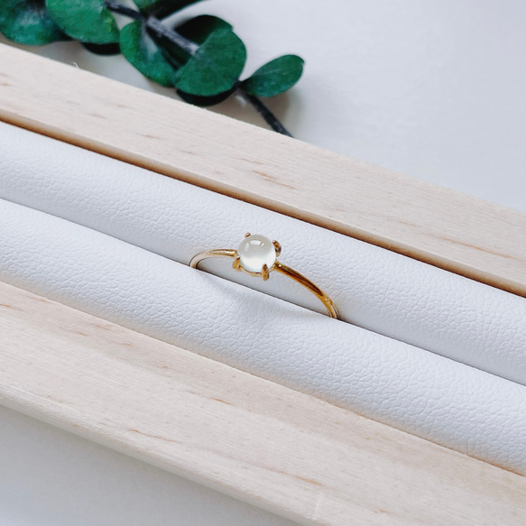 天然石プレナイト(4mm)の華奢リング/指輪 silver925(18kgp) / 14kgf 指輪・リング calico 通販 16790873｜Creema(クリーマ)