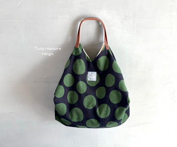 残り1点のみ！！新作★大きいドットが可愛い♡コーデュロイ トライアングルバック ネイビー＆ビリジアン【受注製作】 トートバッグ Tutu ...