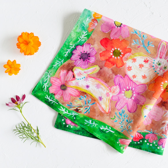 2枚選べる大判ハンカチ/ 無料クリスマスラッピング / 送料無料 / ミニスカーフにもお勧め ハンカチ・手ぬぐい 魚の足跡 通販 ...