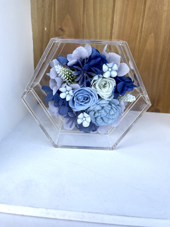 母の日 幸せを呼ぶ六角形 プリザーブドフラワー プリザーブドフラワー Juri.flower 通販 16842885｜Creema(クリーマ)