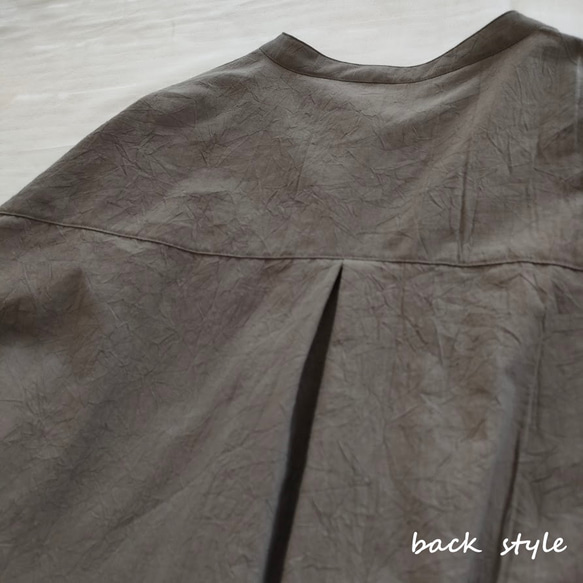 再販!!フロントフリルブラウス フリーサイズ 全17色から選べます ブラウス kurumi no mori* 通販 16859480｜Creema(クリーマ)