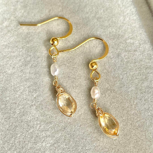 11月誕生石 シトリン ピアス 14kgfワイヤー サージカルステンレス ピアス（フック・チェーン） Luz Jewel 通販 16870963｜Creema(クリーマ)