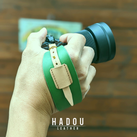 カメラハンドストラップ/カメラストラップ/カメラハンドグリップ/グリーン カメラケース・カメラポーチ Hadou-Leather 通販 ...