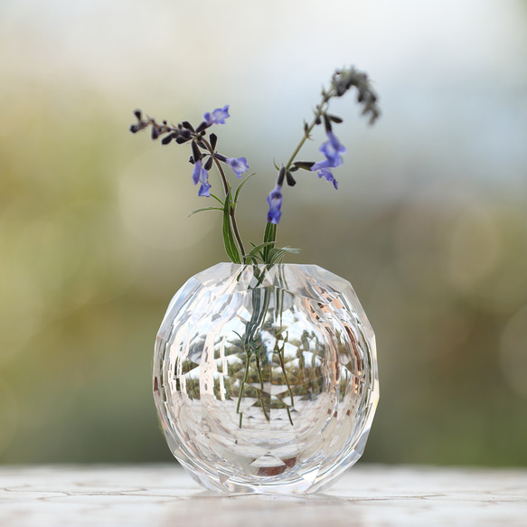 どんぐり 切子ガラス 一輪挿し・花瓶・花器 Namry Glass 通販 16902494｜Creema(クリーマ)