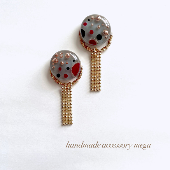 designピアス(イヤリング)gray×wine ピアス（スタッド・一粒） megu 通販｜Creema(クリーマ) 16983126