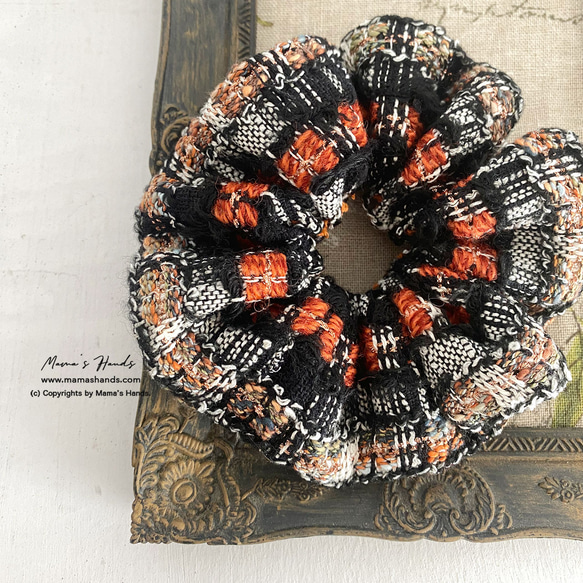 おしゃれな 黒 / ラメ / レンガ/ 白 ツイード 春 秋 冬 ボリューム シュシュ ヘアゴム シュシュ mamashands 通販 ...