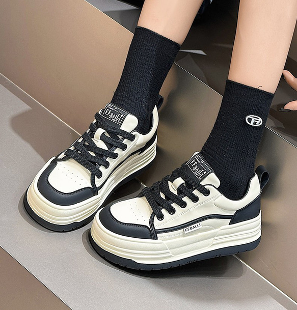 レディース·快適厚底個性スニーカー·軽くてさっと履ける·ゆったり幅広 2カラー W103 スニーカー Dad Shoes 通販 17053264｜Creema(クリーマ)