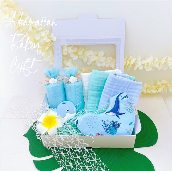 7点セット 名入れ＆選べる ハワイアン ベビーギフト （海柄）／ 出産祝い スタイ 海 おむつケーキ スタイ・よだれかけ pinastyle 通販｜Creema(クリーマ) 17106044