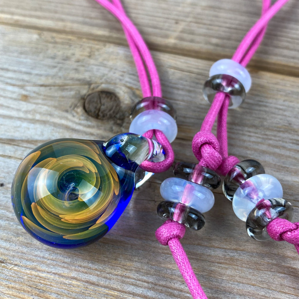 Fume Dot Helix Twist Glass ボロシリケイトガラスペンダント WITF9 ペンダントトップ Sigi3 通販 ...