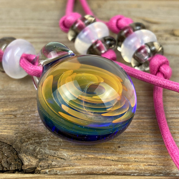 Fume Dot Helix Twist Glass ボロシリケイトガラスペンダント WITF9 ペンダントトップ Sigi3 通販 ...