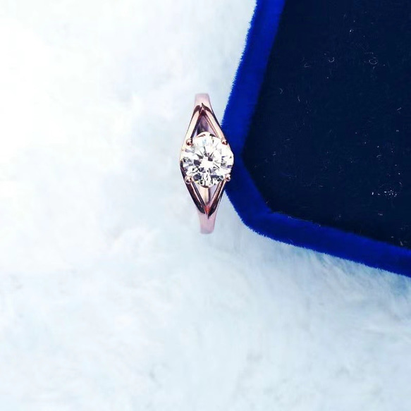 【newデザイン】輝くモアサナイト ダイヤ リング K18PG 指輪・リング ルイ 通販｜Creema(クリーマ) 17151923