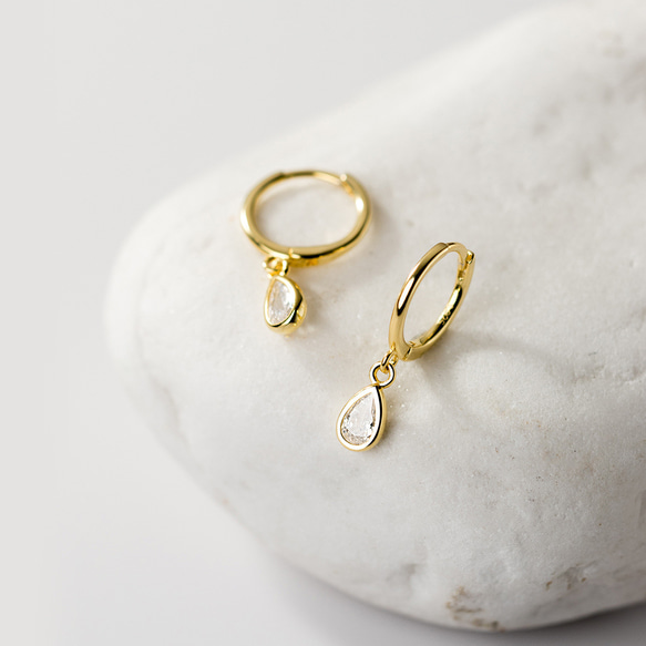 ゴールドシルバーs925しずく雫ピアス0110 ピアス（フープ） olive 通販 17198793｜Creema(クリーマ)