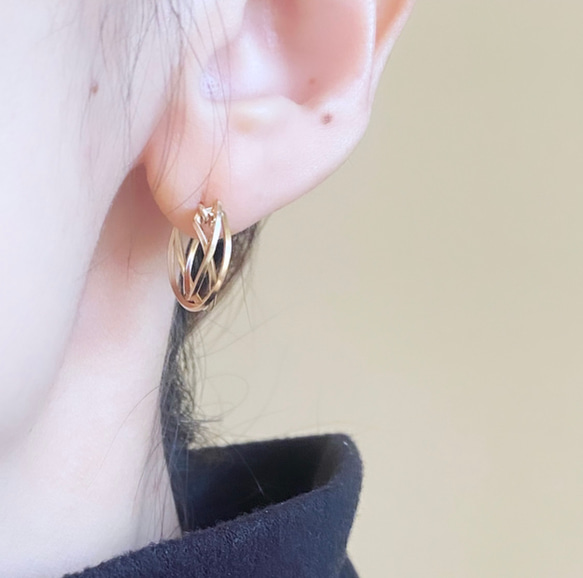 【イヤーカフ・ピアス2点セット】14kgf 3連 diagonal キャッチレスピアス ピアス（フープ） f accessory 通販 17213263｜Creema(クリーマ)