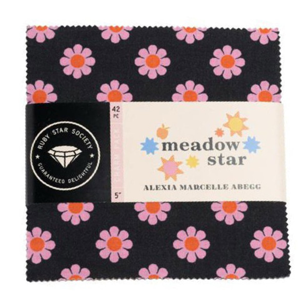 「meadow star」チャームパック moda 生地 カットクロス Ruby Star ルビースター はぎれ studio peperin 通販 17226753｜Creema(クリーマ)