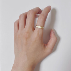 シグネットリング(ダエン,ゴールド) SV925+18KGP K10 K18 ヘアライン 文字入れ 指輪・リング CREAR(クレア) 通販｜Creema(クリーマ) 17244383