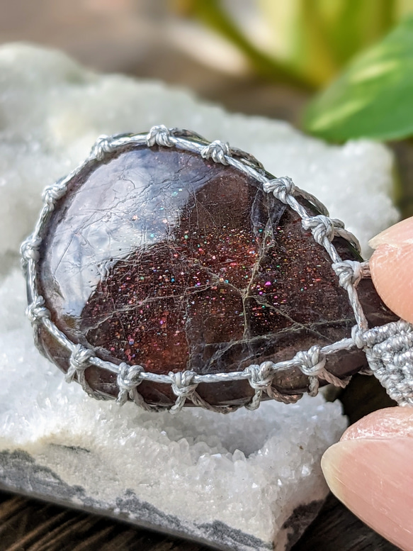 ☆High Quality Stone☆アイオライトサンストーン☆マクラメ編みネックレス・マクラメネックレス ネックレス・ペンダント ファミリア 通販 17279409｜Creema(クリーマ)