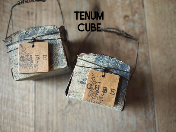 CUBE缶/tc135/ブリキワイヤーカゴ/リメイク鉢/リメ缶 一輪挿し・花瓶・花器 TENUM 通販 17310178｜Creema(クリーマ)