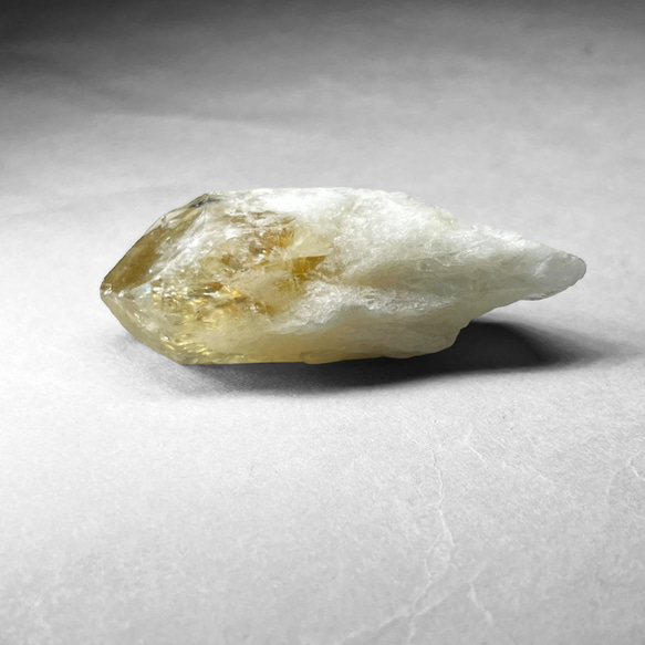 citrine phantom / シトリンファントム M ( レインボーあり ) 天然石 N.st 通販｜Creema(クリーマ)