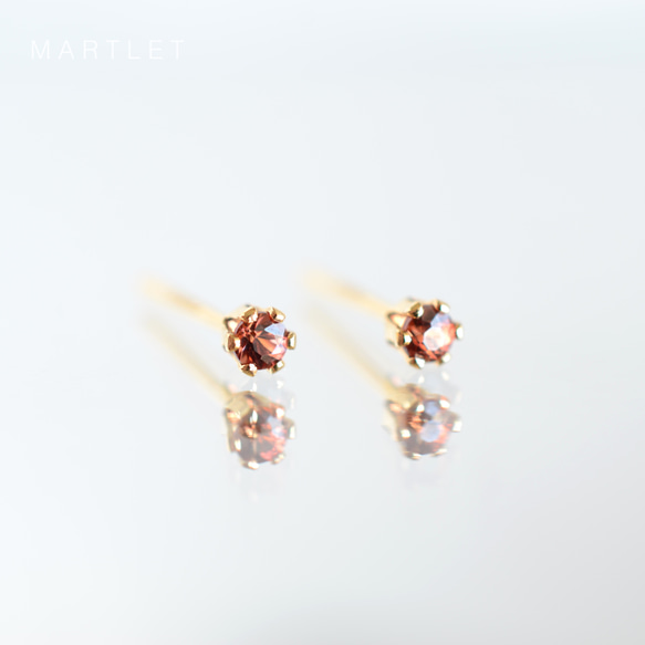 14kgf ガーネット ダイヤカット (6本爪/2mm) 天然石ピアス 1月誕生石 ピアス（スタッド・一粒） martlet jewelry 通販 17339061｜Creema(クリーマ)