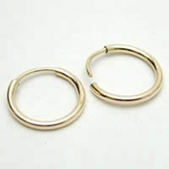 pierce4-12-14KGF ゴールドフィルド：フープピアス12mm【1ペア】 ピアス（フープ） ジュリアン 通販｜Creema(クリーマ) 17373626