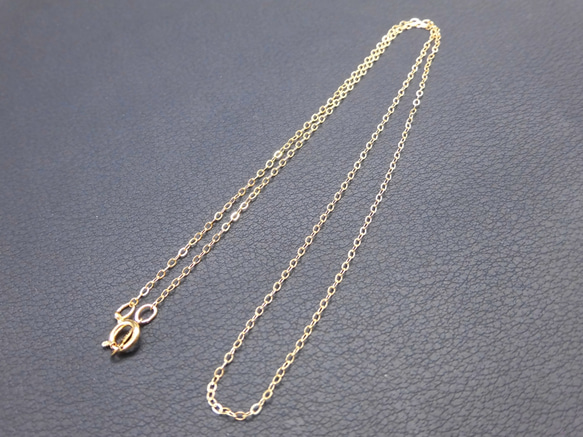 【14KGF】 平小豆（あずき）ネックレスチェーン 1.3mm 【40cm】252 金具・チェーン KAZEYA－かぜやー 通販 17381049｜Creema(クリーマ)