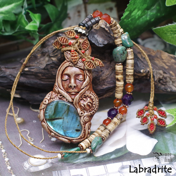 『ラブラドライト』『聖母マリア』クレイアートマクラメ編トップネックレス5 ネックレス・ペンダント 魔石ちゃん 通販 17418273 ...