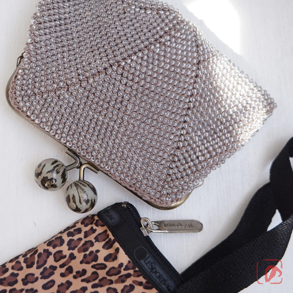 ばあば作☆☆さらに大きめ・ガラスビーズのスクエアがま口（matilde・2026） がま口 SHOP2155 通販｜Creema(クリーマ) 17426550