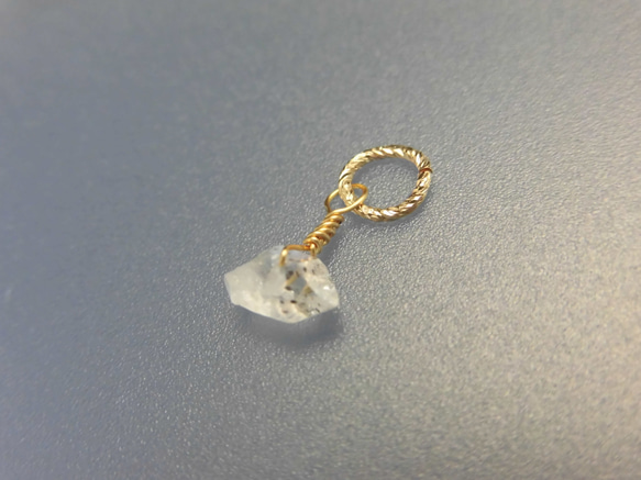 【14KGF】ダブルポイントクリスタルのペンダントトップ 373 ペンダントトップ KAZEYA－かぜやー 通販｜Creema(クリーマ)