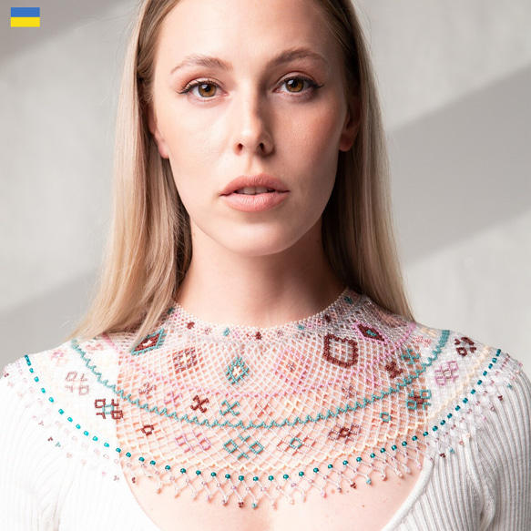 【ウクライナ伝統のネックレス Kryza】 -クリスタルクリアー with hangings parts ネックレス・ペンダント NATALE ...