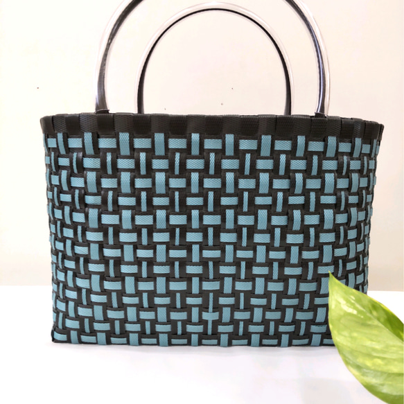 プラカゴ 黒と青碧 お出掛けに！ かごバック、珍しいデザイン ハンドバッグ aosa 通販 17441794｜Creema(クリーマ)