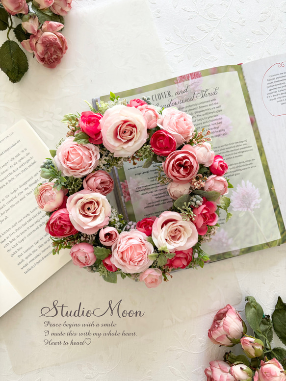 ビューティーピンクのバラのリース リース 工房 月 通販 17447205｜Creema(クリーマ)