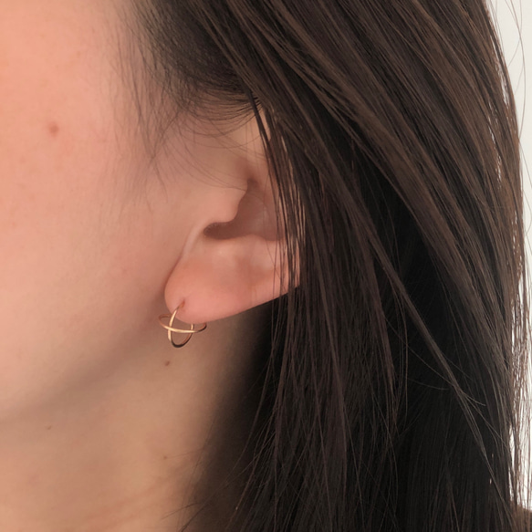 【14kgf】ニュアンス キャンチレスフープピアス キャッチなし 10mm ピアス（フープ） La Brillante 通販 17480400｜Creema(クリーマ)