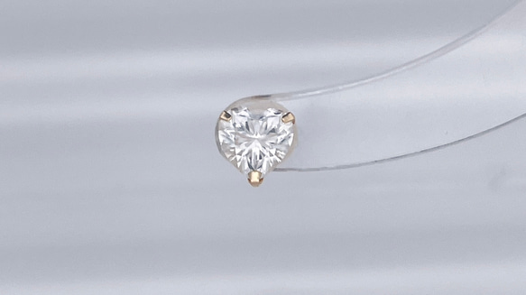 K18 モアサナイトピアス ハートシェイプ 5mm 0.4ct 片耳 ピアス（スタッド・一粒） Jewelry Works 通販 17484555｜Creema(クリーマ)