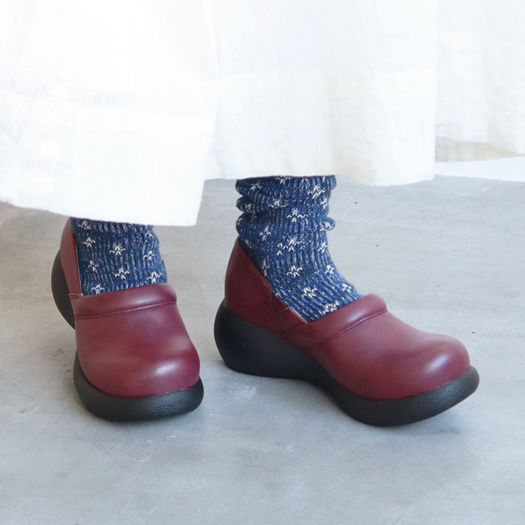 スリッポンシューズ | 厚底 甲高 幅広 スリッポン レディース Nuts world 72240 スリッポン Nuts world/WTシューズ 通販 17492518｜Creema(クリーマ)