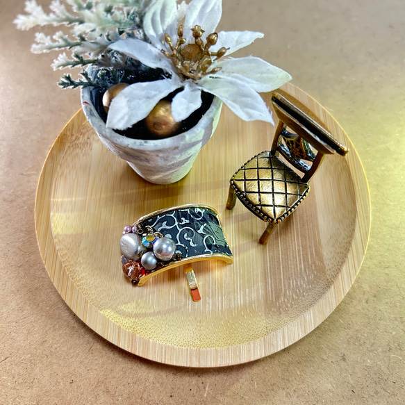 パール＆ビジューポニーフック 唐草＆ピンク2 ポニーフック・ヘアカフス petit_caprarice 通販｜Creema(クリーマ)