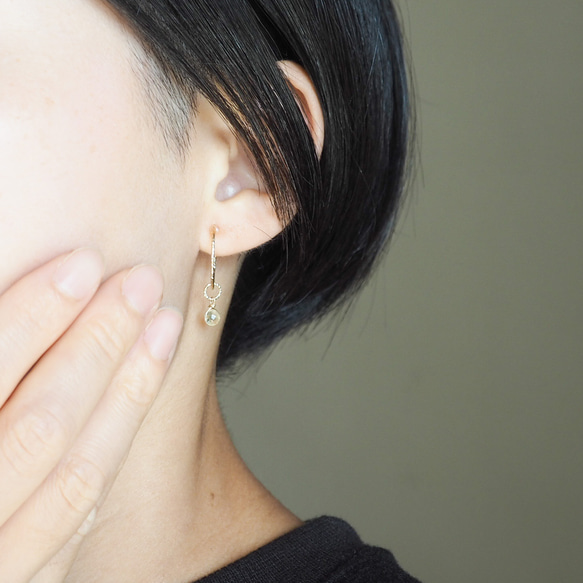 14kgf/11月誕生石 シトリン 小さな一粒チャーム 痛くないイヤリング 上品 シンプル お仕事 華奢 小さい ギフト イヤリング・ノンホールピアス i.f(いふ) 通販 17507498 ...