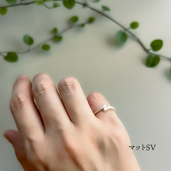 *Sprout Ring* 新芽のスプラウトリング 重ね付も楽しいシルバーアクセサリー ピンキーリング S64 指輪・リング リモ・ナガサキ 通販 17555892｜Creema(クリーマ)