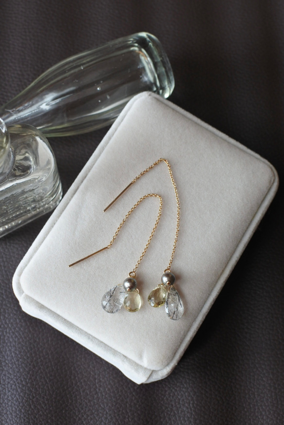 ルチルのしずく〜14kgf ピアス （完成品のみ） ピアス（フック・チェーン） Asian Bloom 通販 17562332｜Creema(クリーマ)