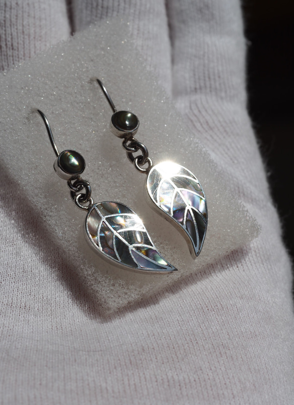 Avalon Shell S950リーフピアス ピアス（フック・チェーン） ケロリン堂 通販 17564611｜Creema(クリーマ)