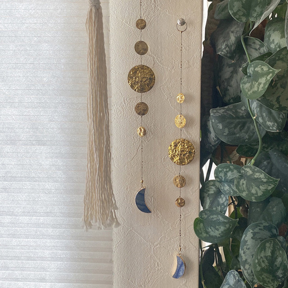 フルムーン&クレッセントムーンジェイドチャーム インテリアチャーム ウォールデコ 天然石 ウォールステッカー・ウォールデコ Calm by ...