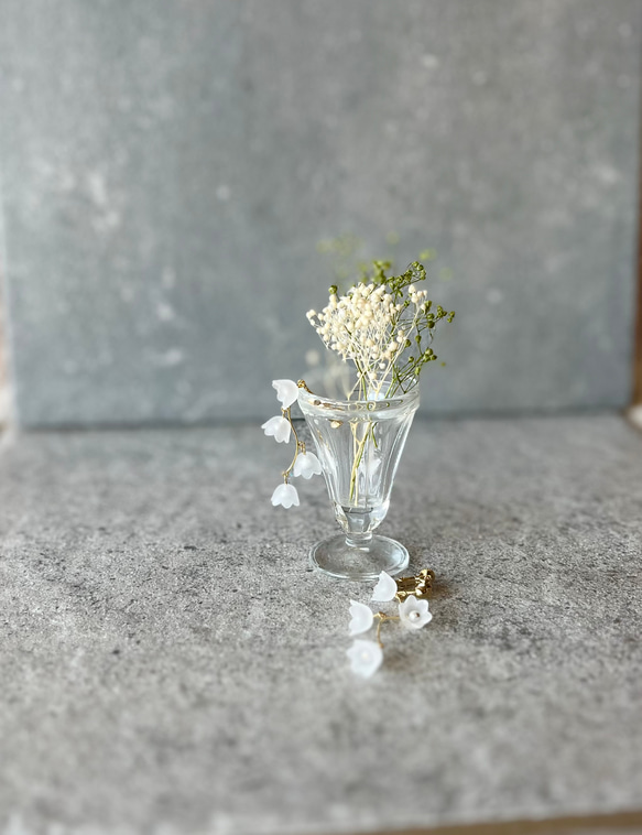 送料無料⭐︎ゆらゆら揺れる幸せのすずらんイヤリング イヤリング・ノンホールピアス ameri ameri 通販 17637490｜Creema(クリーマ)