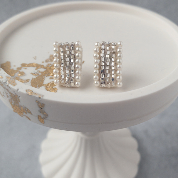 パールとビーズのミルフィーユピアス/イヤリング ビーズ刺繍アクセサリー オケージョン カジュアル シンプル 女子会デート ピアス（その他） en toi ｱﾝﾄﾜ 通販 17672991 ...