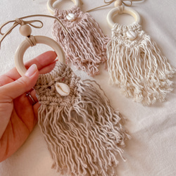 マクラメルームミラーアクセサリー/車/ミラーアクセサリー/マクラメタペストリー/シェル/コットン タペストリー・壁掛け ameri by okinawa 通販 17679587｜Creema ...