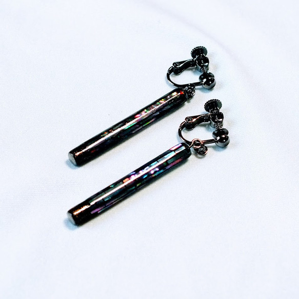 丸棒の螺鈿イヤリング「ライン」 木製漆塗 紙箱入（2405005） イヤリング・ノンホールピアス 漆工房ニライカナイ 通販 17706045 ...