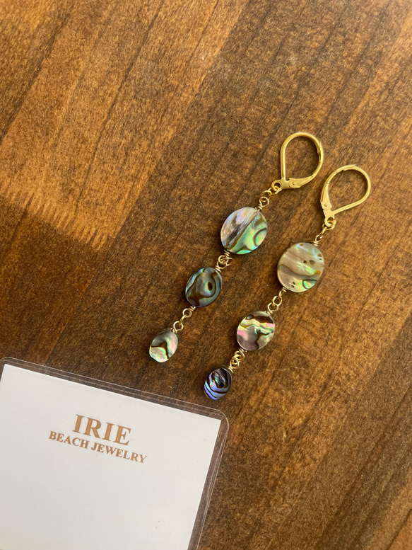 オーバルアバロンシェル 3連 フレンチフック 14kgf サージカルステンレス ピアス（フック・チェーン） irieaccessory 通販 17714895｜Creema(クリーマ)