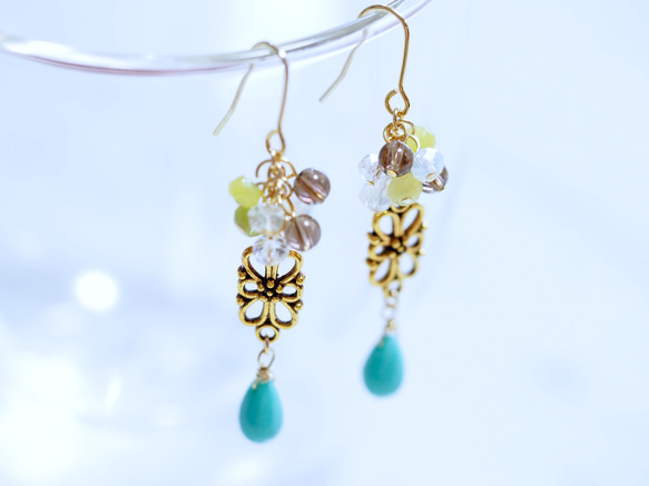天然石 スモーキークォーツ 色翡翠 チェコドロップ 透かしお花 ピアス/イヤリング P0275 E0275 ピアス（フック・チェーン ...