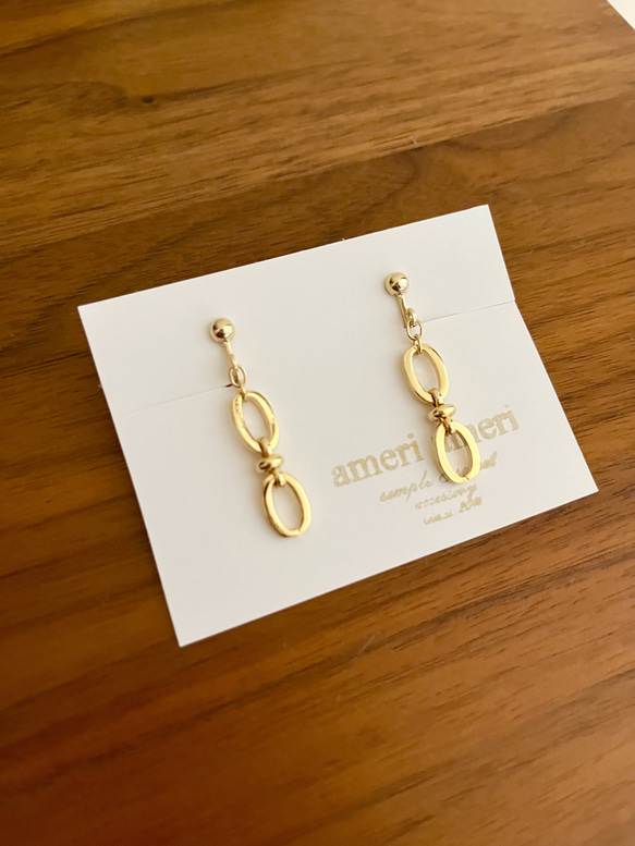 送料無料⭐︎デザインゴールドチェーンの艶めくピアス ピアス（スタッド・一粒） ameri ameri 通販 17750032｜Creema(クリーマ)