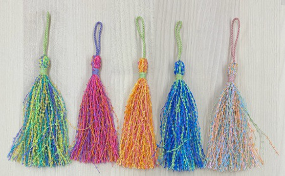 MOKUBA 木馬 タッセル 100mm【1本単位販売】 NO.9377 グラデーション 糸・ミシン糸 はんどくらふとCOCO 通販｜Creema(クリーマ) 17759612