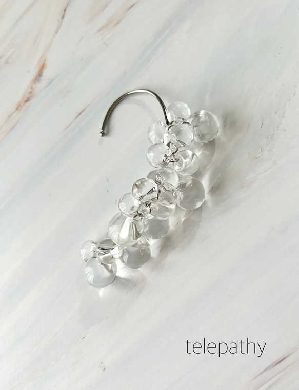 クリア×シルバーカラーイヤーフック(サージカルステンレス) イヤーフック telepathy 通販 17760680｜Creema(クリーマ)